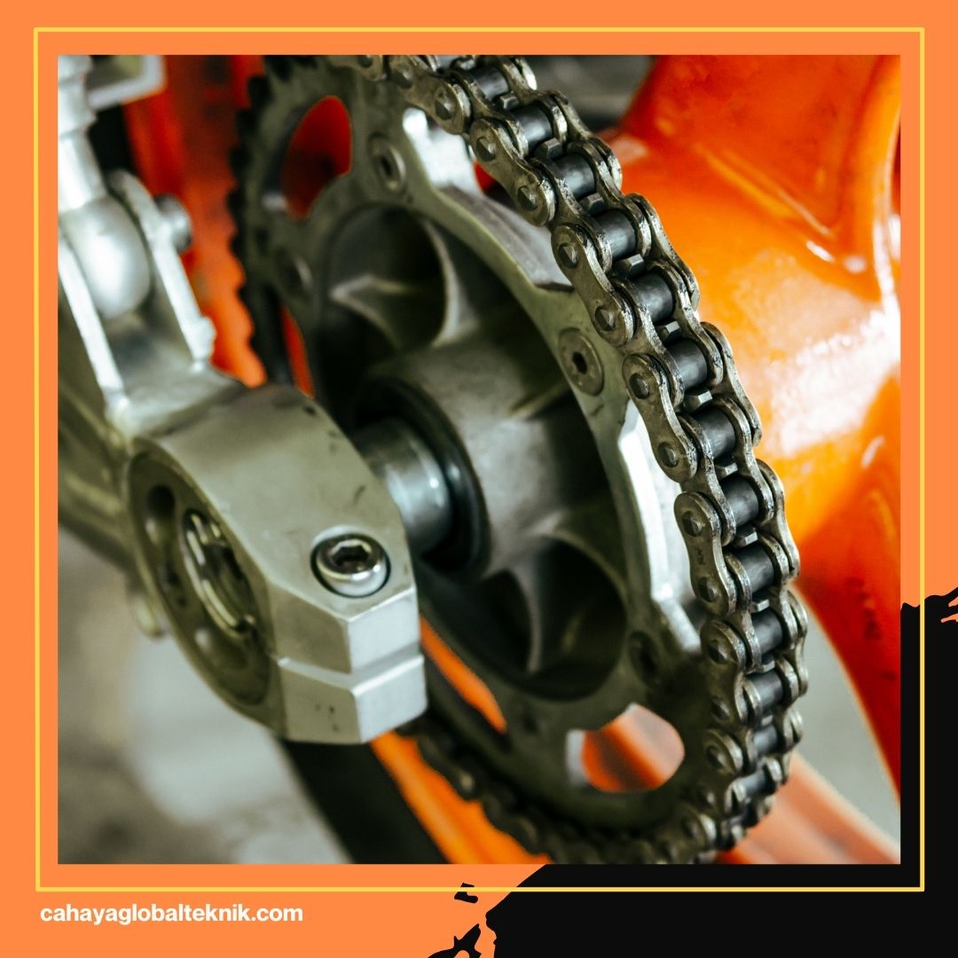Apa Penyebab Rantai Motor Putus? Nomor 3 Sering Diabaikan